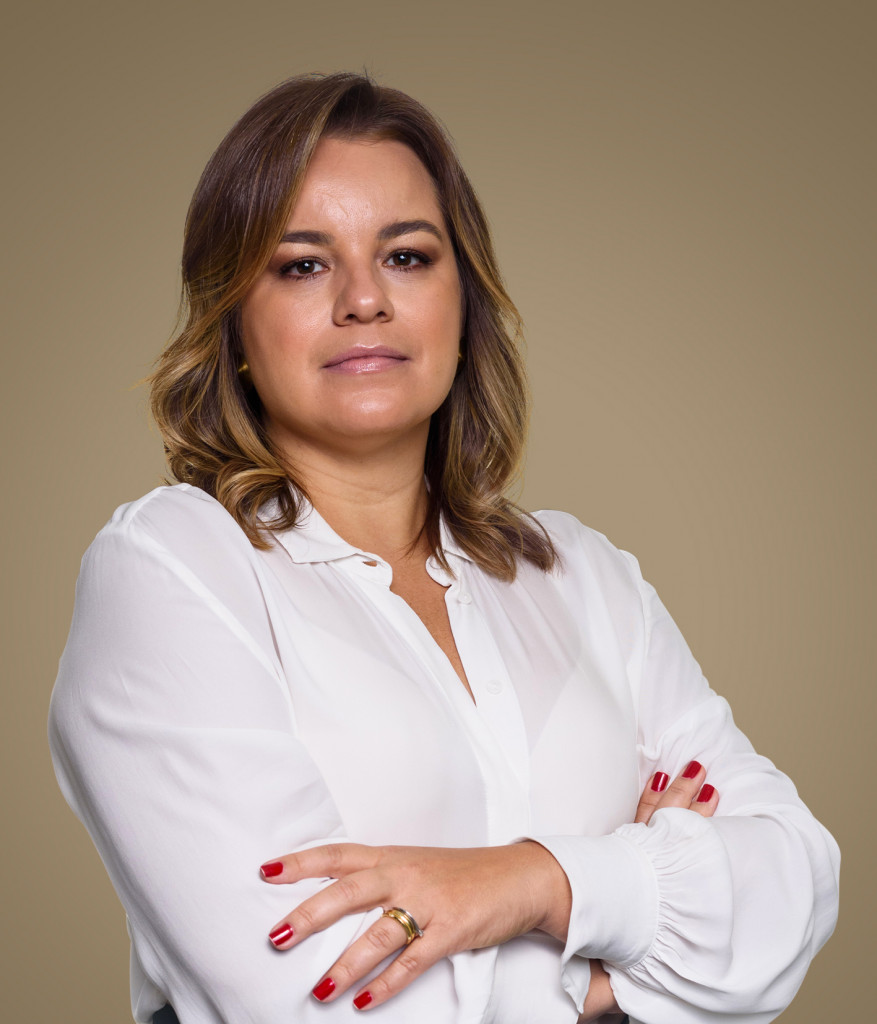 Bianca Pires - Villemor